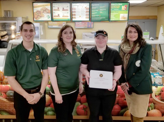 New manager greeted at Subway | News, Sports, Jobs - The Journal